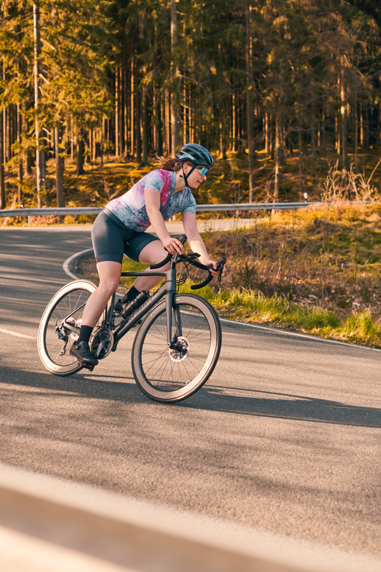 Rennrad - Hallenberger Warm up - www.bike-arena.de